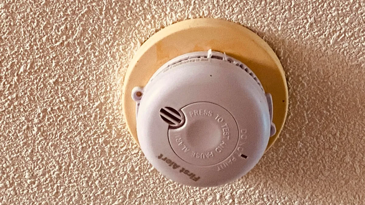 Rookmelders vanaf vandaag in alle woningen verplicht