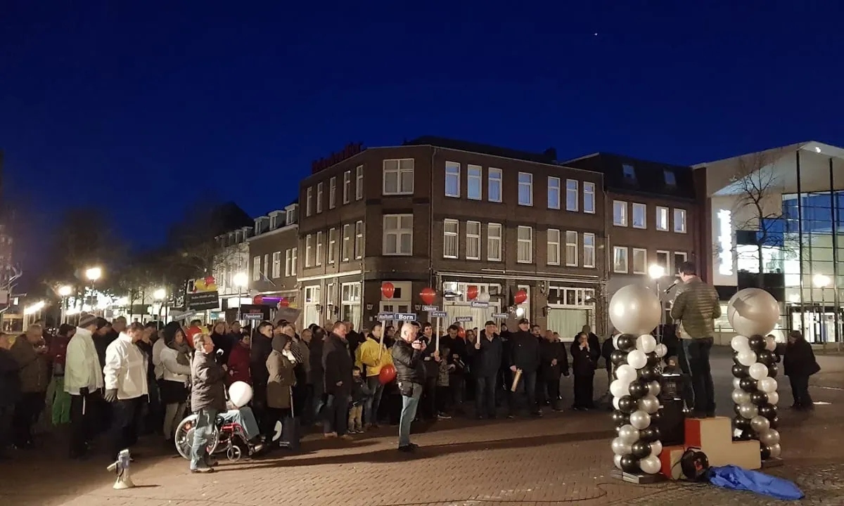 Sprekersblok op de Markt in Geleen