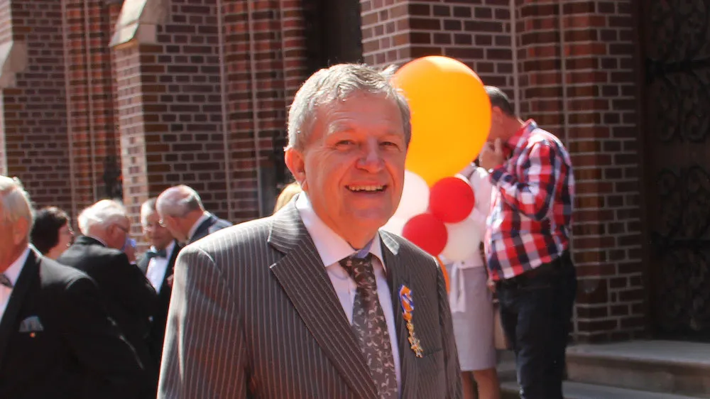 Lintje voor oud-burgemeester Dijkstra