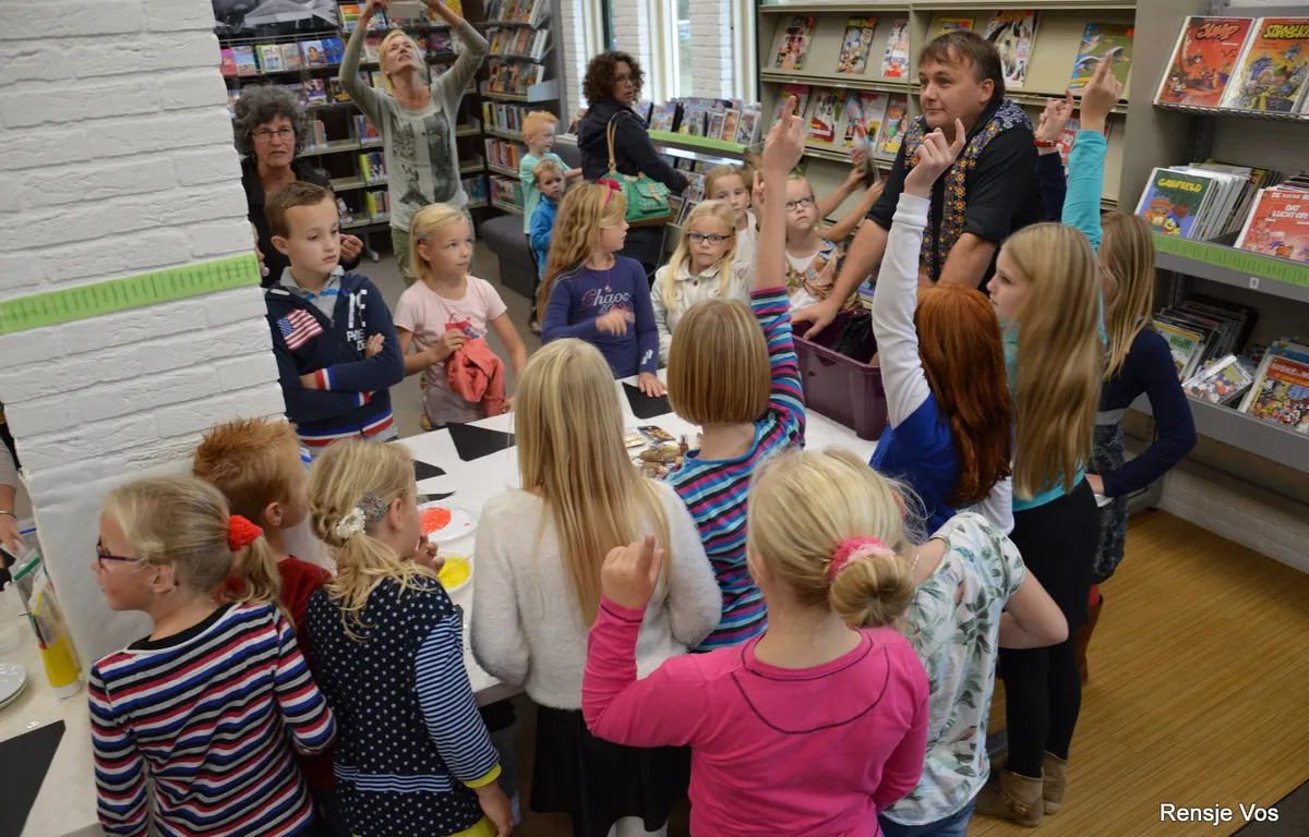 Start van Kinderboekenweek met Staphorster stipwerk