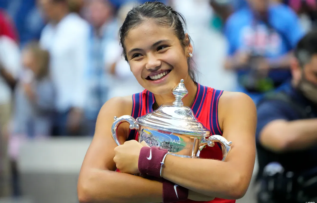 2022 US Open WTA Entry List with Iga Swiatek, Serena Williams and Emma ...