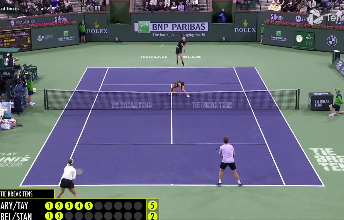 (VIDEO) "NO WAY": Taylor Fritz hits ridiculous reverse serve at ...