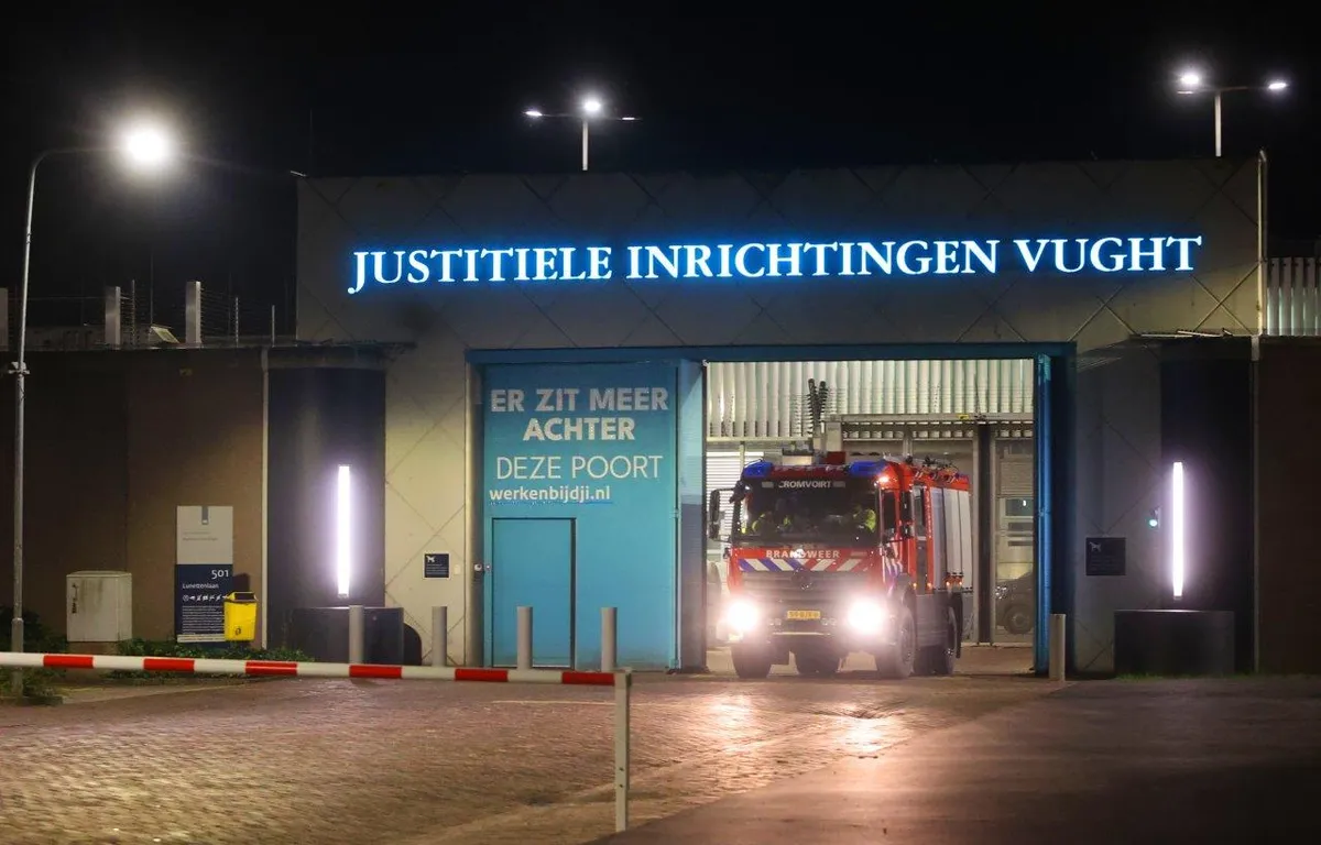 Gevangene sticht brand in cel PI Vught