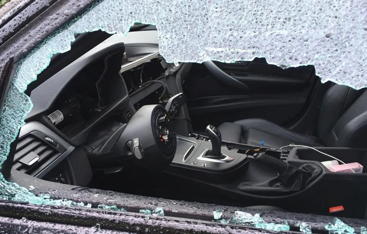 Wederom auto-inbraak