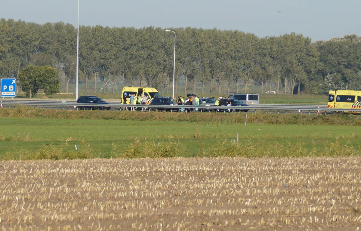 Ongeluk op A59 Waalwijk zorgt voor file richting de Efteling