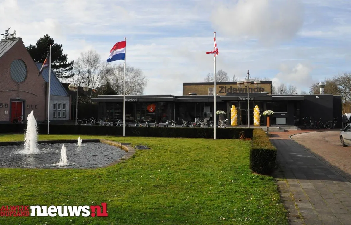 Wethouder Daandels opent nieuwe Bibliotheek Sprang-Capelle in WIJ ...
