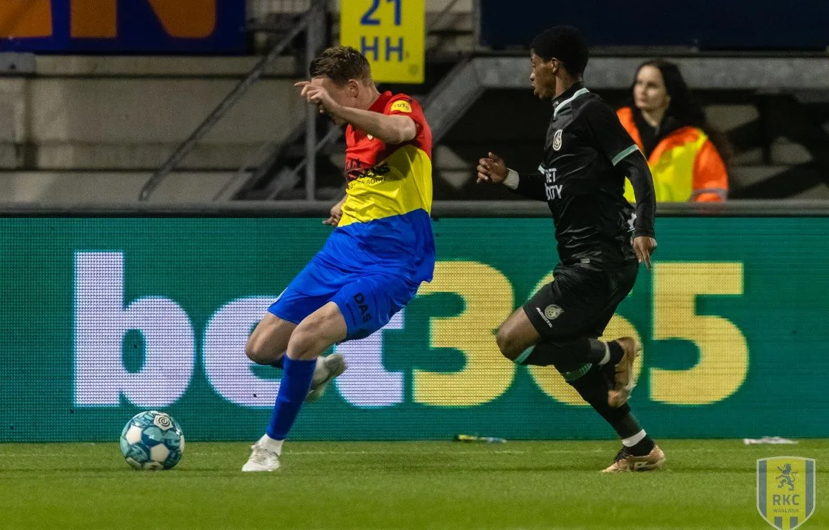 RKC Waalwijk gaat met een overwinning carnaval in