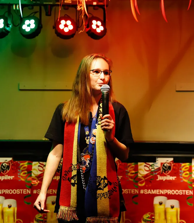 Ruud en Resy van Amstel onderscheiden met de Briljanten Nar, V.A.A.T ...