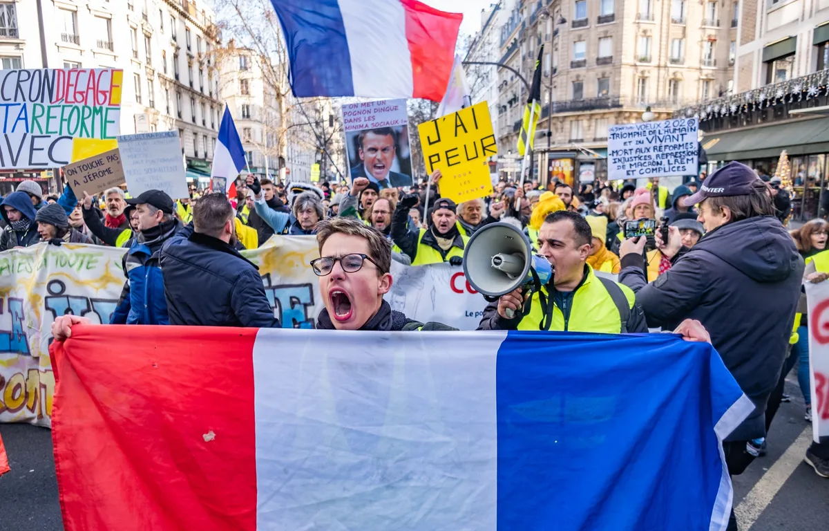 Politieke kloof: links en rechts maakt plaats voor globalisme versus ...