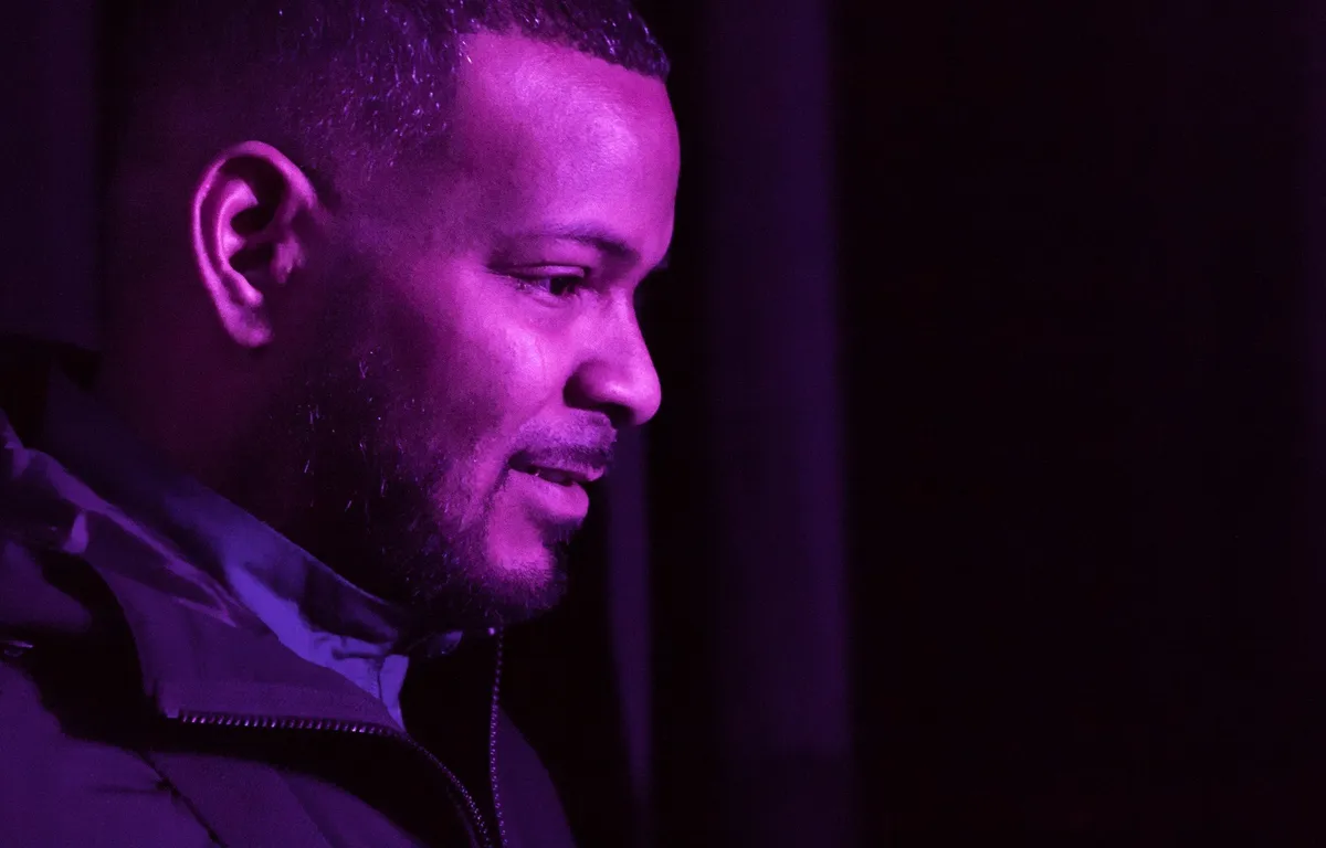 Rapper Hef vanuit het niets op 1 in albumlijst