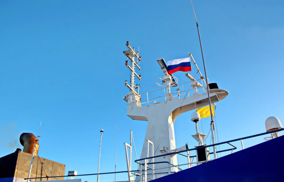 Russische schepen bespioneren Nederlandse kust