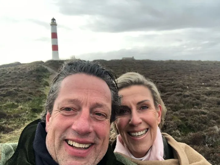 B&B Vol Liefde: Hoogzwangere Amy Rose doet imitatie van Els (who else?)