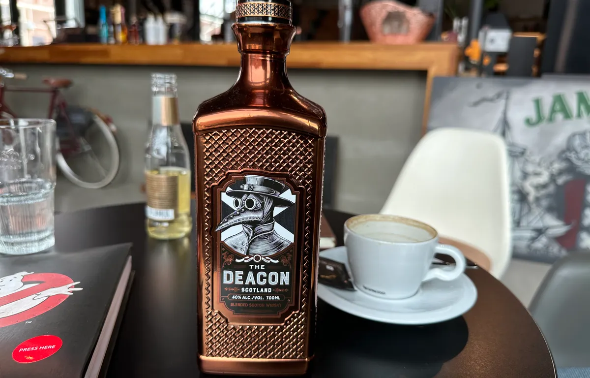 The Deacon is al te koop in Nederland