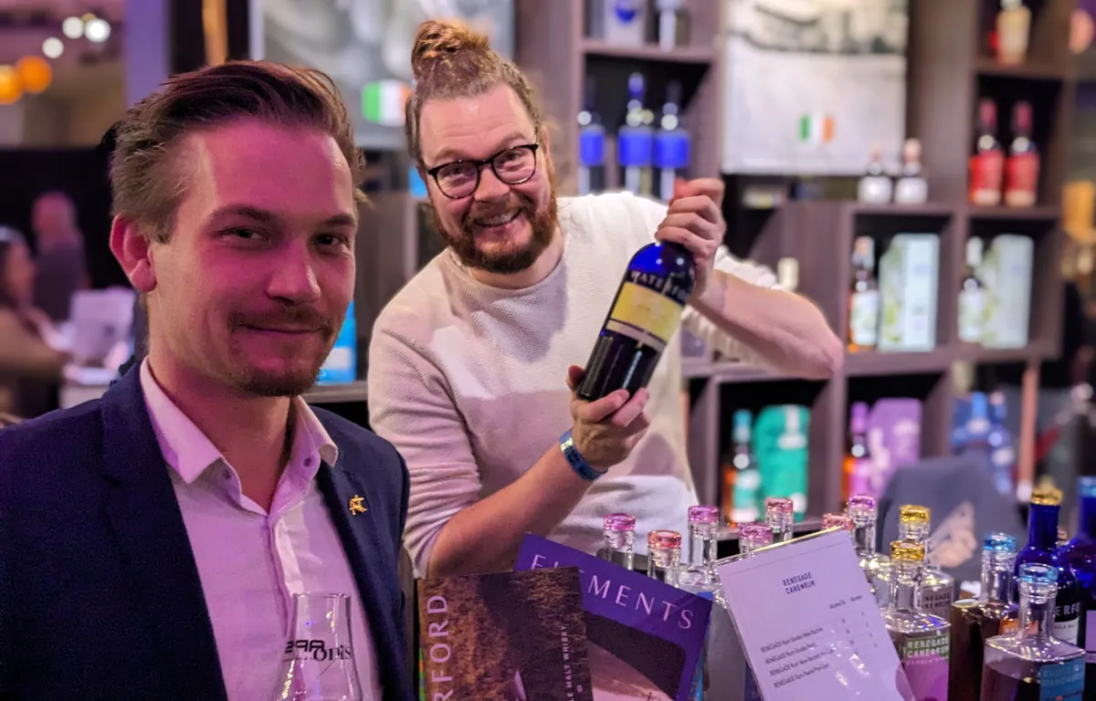 Schrijver Robbert van Harskamp heeft droombaan in de whisky wereld gevonden