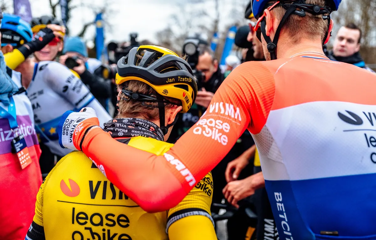 "Het is niet zo dat ze andere ploegen uitlachen" - Nathan Van Hooydonck ...