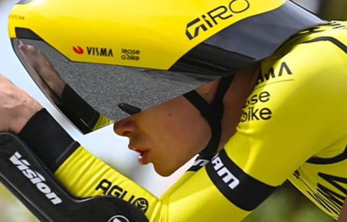 Wanneer Hollywood professioneel wielrennen ontmoet - John Cena post over Visma's nieuwe tijdrithelm