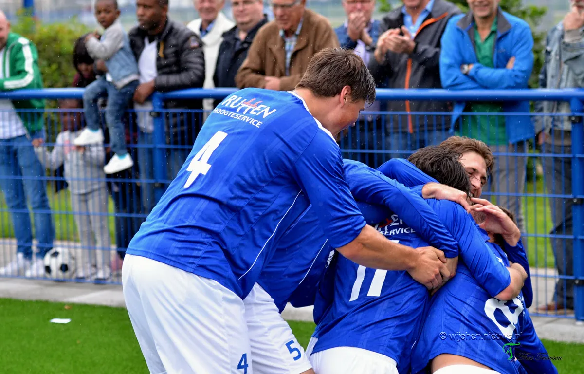 Woezik wint van machteloos AWC