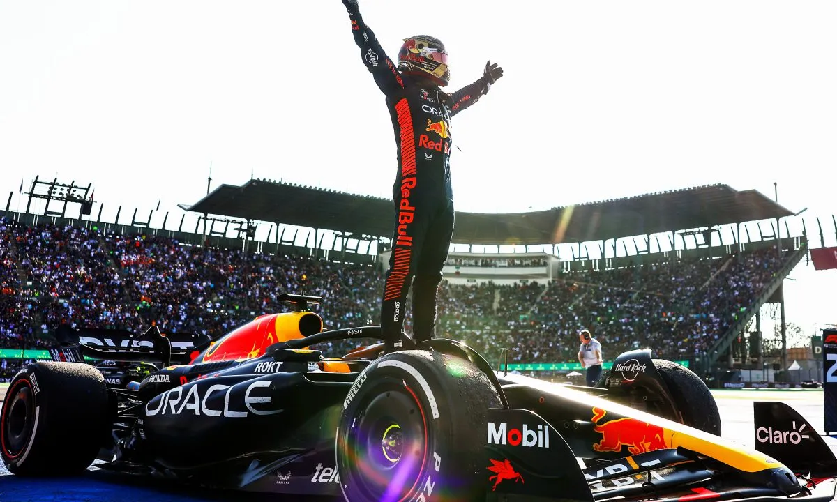 Voormalig F1-kampioen ziet Verstappen nog niet als winnaar in 2024