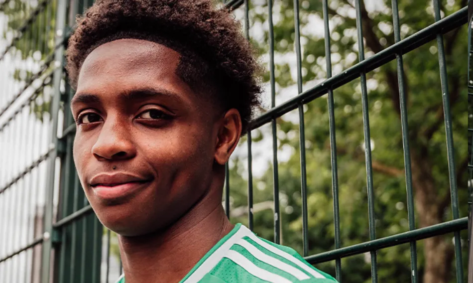 Divaio Bobson is rond met PEC Zwolle