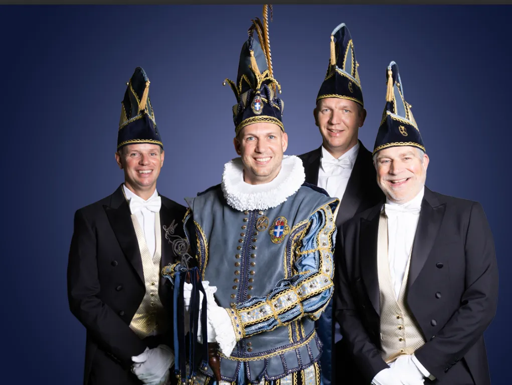 Paul Geerligs als Prins Pollie I is de 68e prins van de Eileuvers en ...