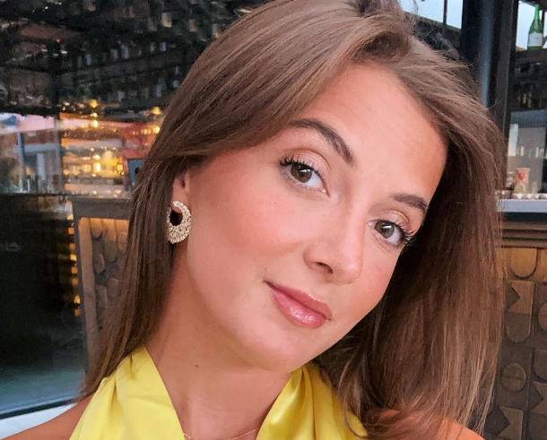 Jamie-Lee Six maakt carrièreswitch en wordt een sexy zeemeermin in ...