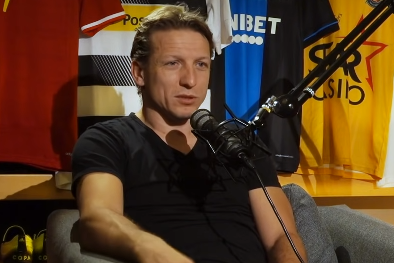 Wesley Sonck wordt zanger bij Ninoofse coverband: "Wervelend spektakel ...