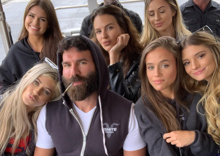 Expert ter zake en notoir vrouwenzot Dan Bilzerian legt uit hoe ook jij ...