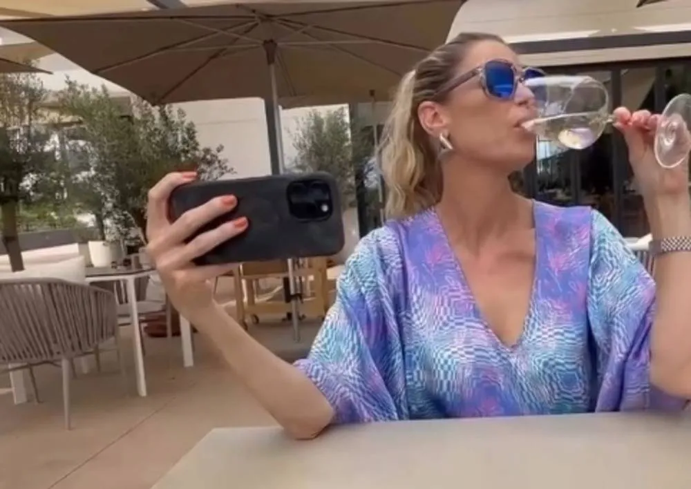Tanja Dexters pakt uit met nieuwe aanwinst, maar verontwaardiging is ...