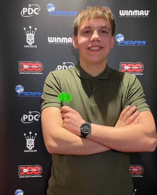 Bram van Dijk wint JDC Foundation Tour twee