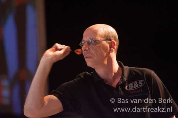 Co Stompé naar finale Open Nederlands Kampioenschap Poker