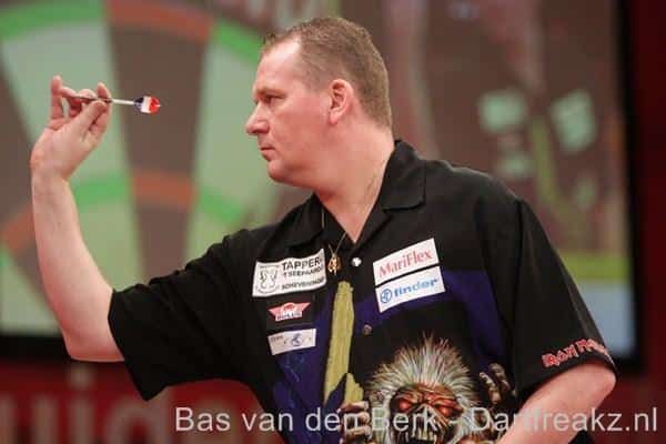 Edwin Max vervangt Davyd Venken in SuperLeague-team SterkDarts