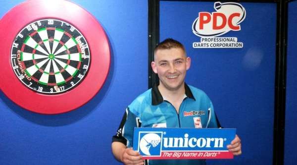 Nathan 'The Asp' Aspinall in top 10 van de wereldranglijst