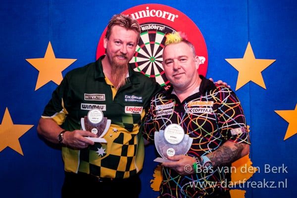 Peter Wright European Darts Open kampioen van 2014, Whitlock 2e