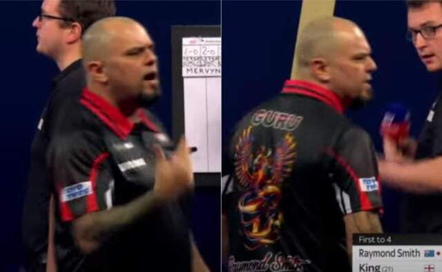 Raymond Smith krijgt onenigheid met het publiek tijdens WK-duel