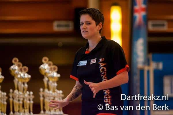 Achter de Oche met de Nederlandse 'Racing Angel' Sharon Prins