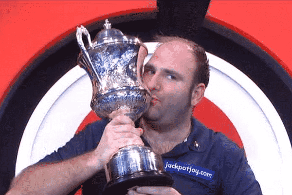 Wereldkampioen Scott Waites speelt mee op het Hemeco Open