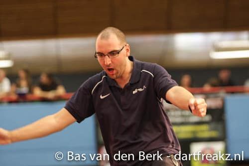 Oranjebar Super Ranking 9; Bakens in finale de baas over Fred Burger