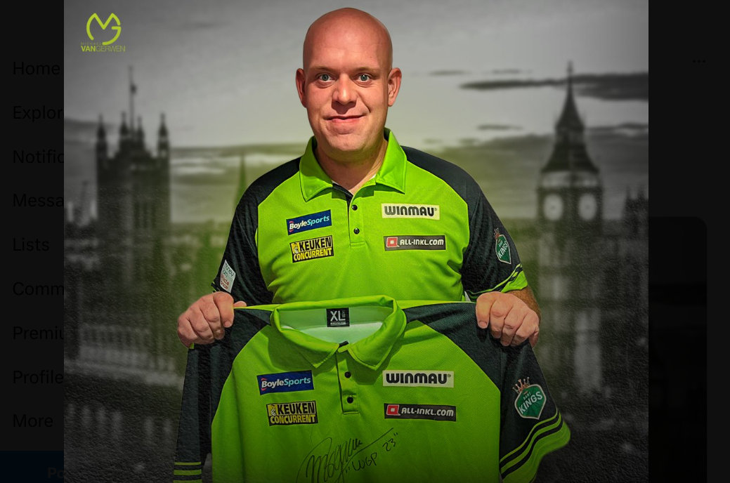 Maak kans een op gratis gesigneerd World Grand Prix-shirt van Michael van Gerwen