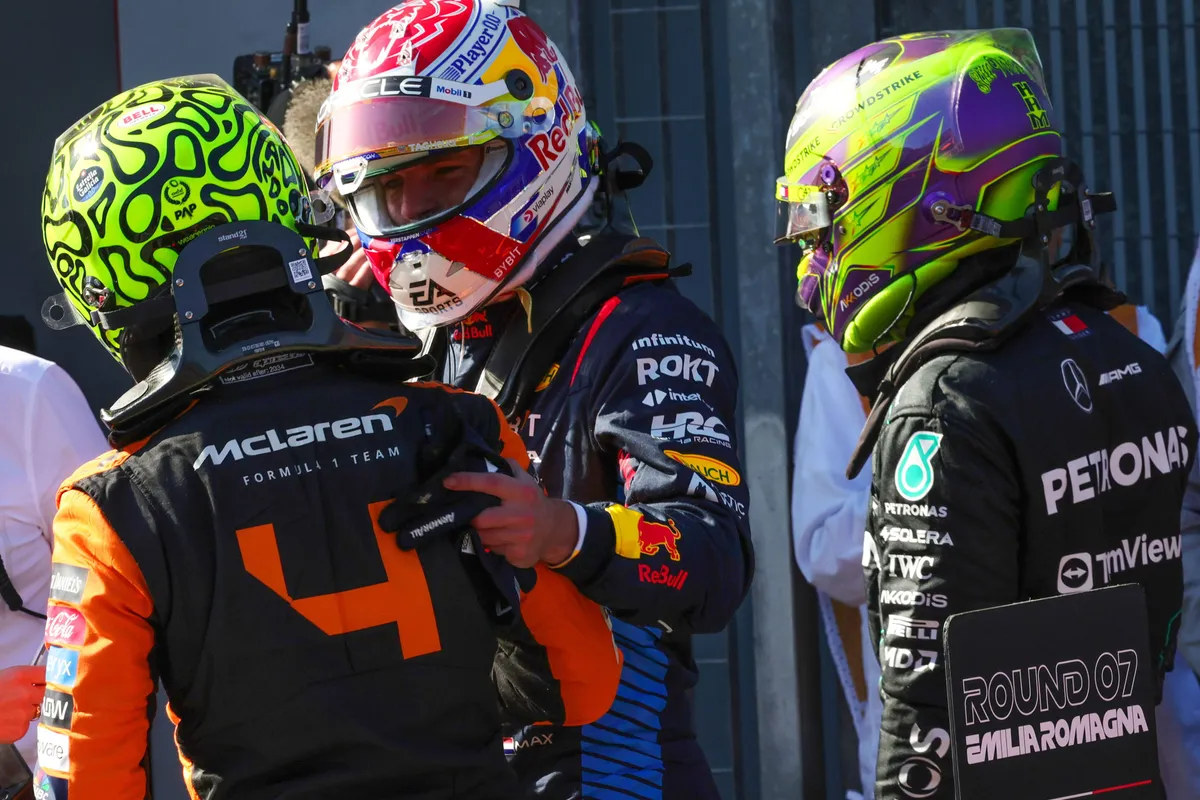 Lewis Hamilton boezemt Max Verstappen angst in met bericht over Lando ...