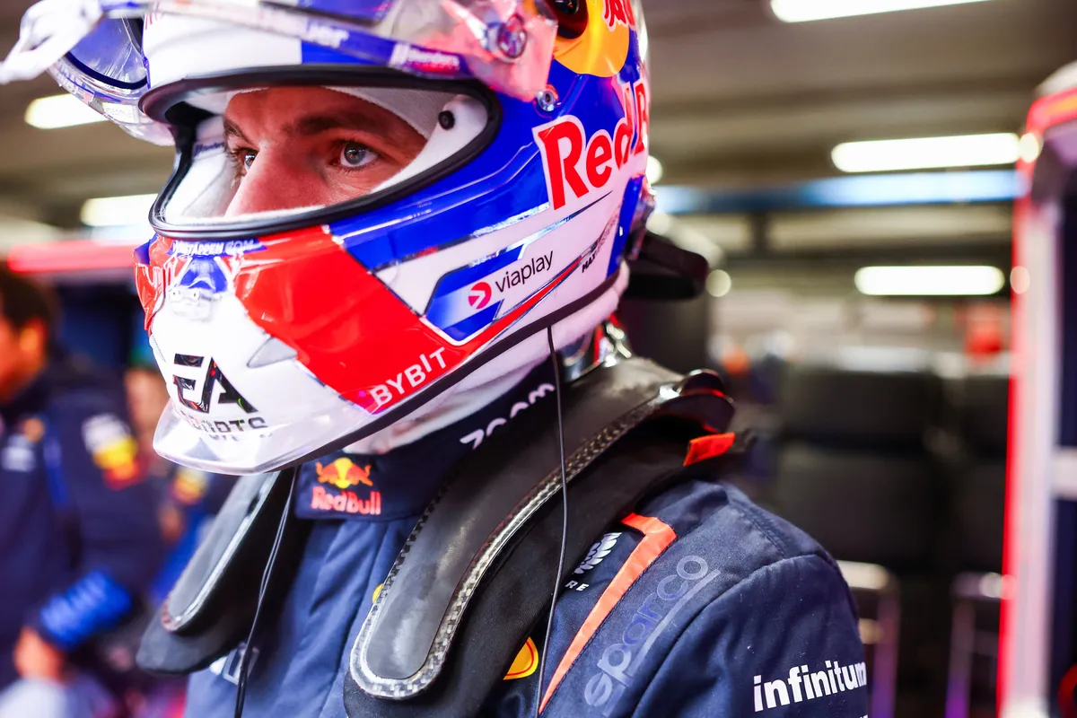 Raceteam Max Verstappen steekt op geniale wijze de draak met Lando ...