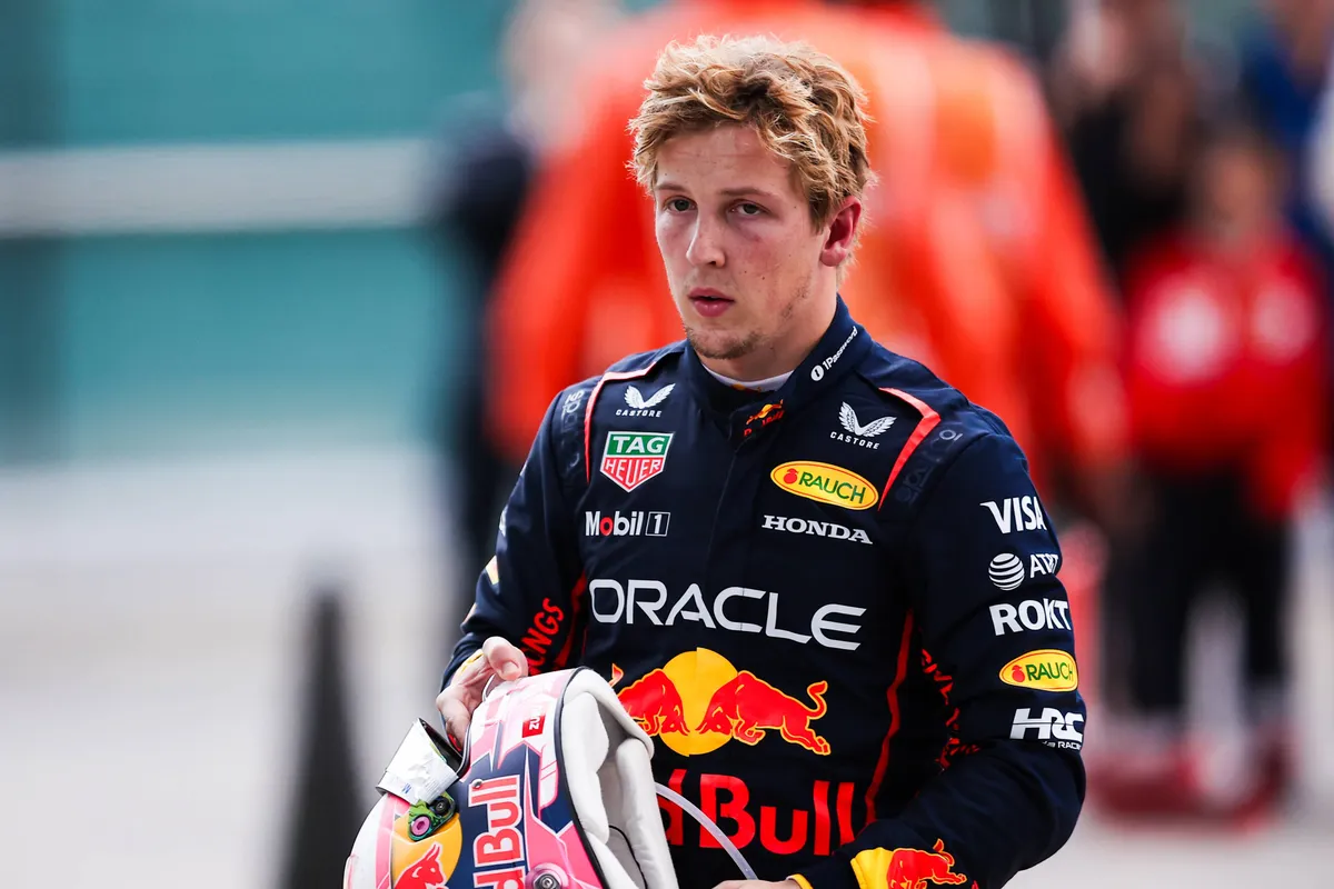 'Kamp Liam Lawson neemt ingrijpende beslissing voor Red Bull-coureur en ...