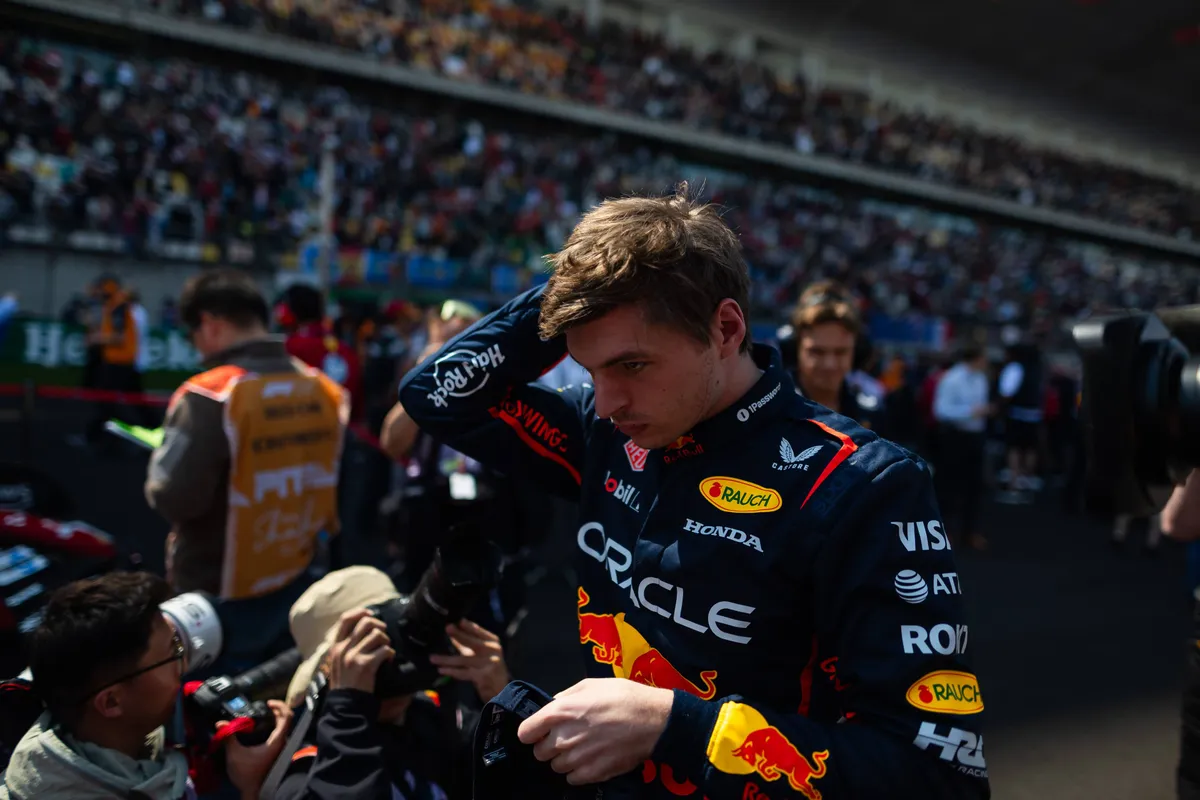 Max Verstappen grijpt naar social media en liked pijnlijk bericht over Red Bull | GP33