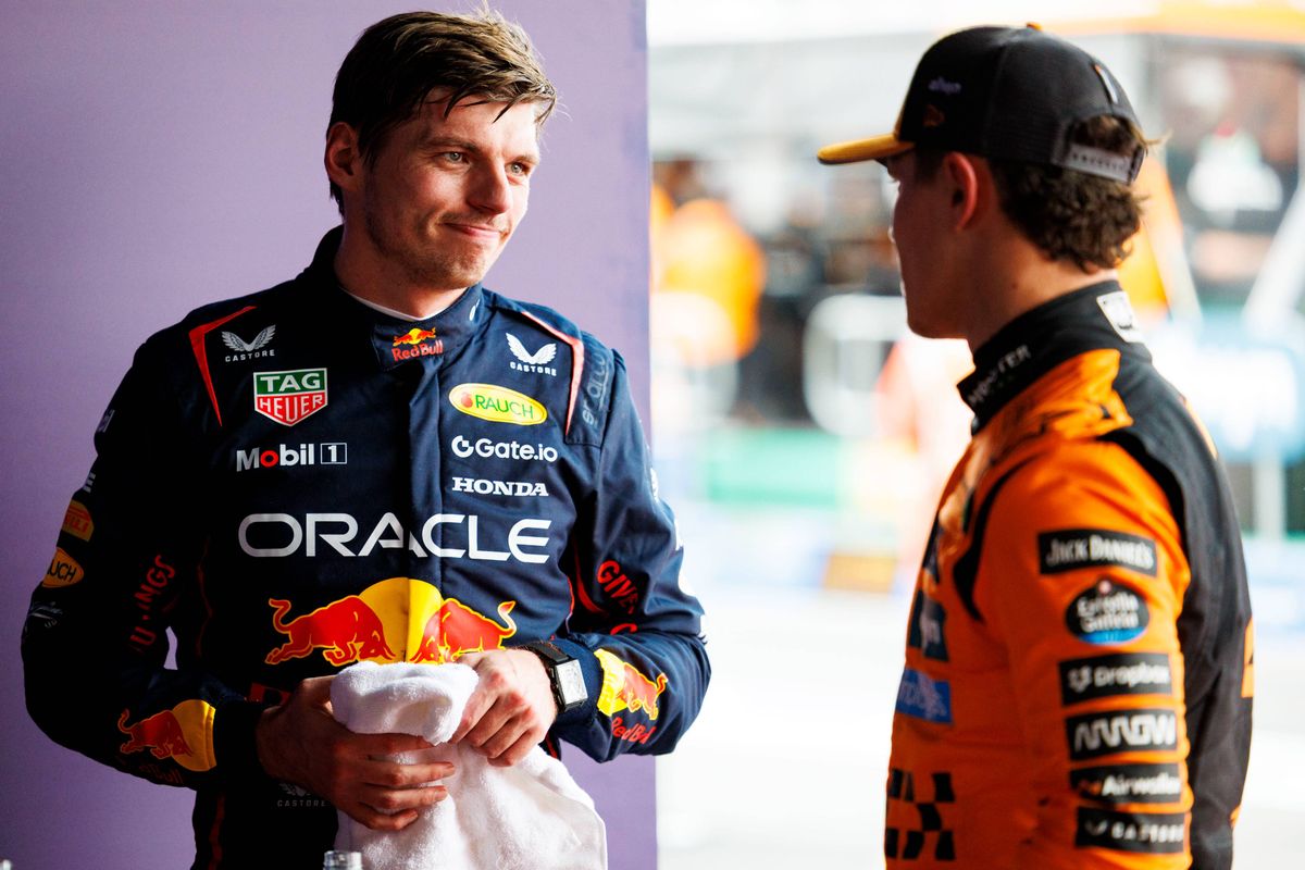 Lando Norris springt in de bres voor Max Verstappen: 'Hoe ze hem wegzetten...'