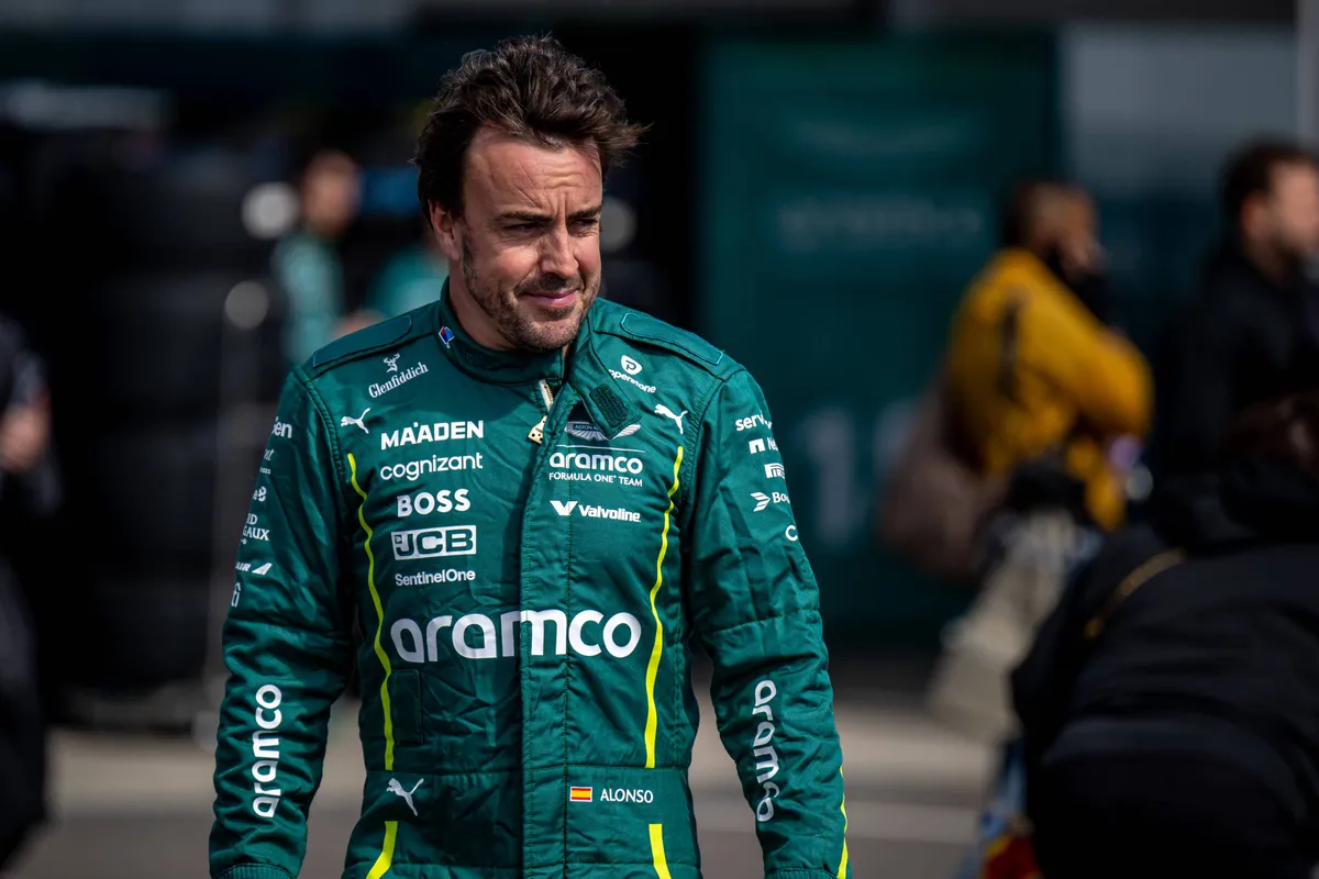 Fernando Alonso vol lof over 'magisch moment' van Max Verstappen in ...