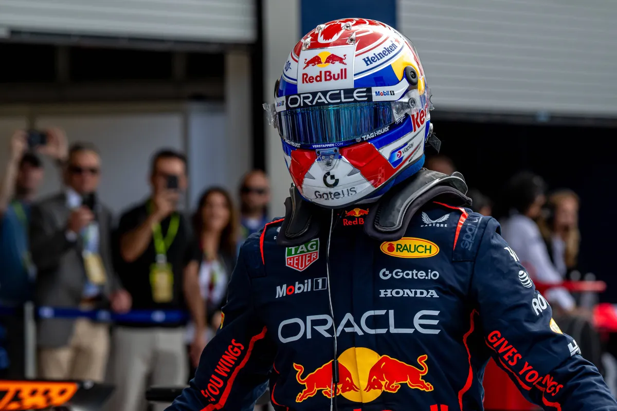 Belangrijke partner Red Bull doet uitspraak over mogelijk vertrek Max Verstappen | GP33