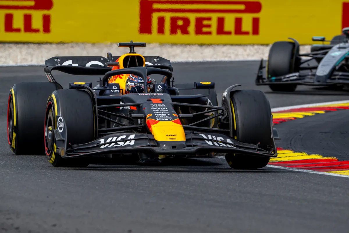 Max Verstappen druist in tegen wens van Red Bull en komt met duidelijk bericht | GP33