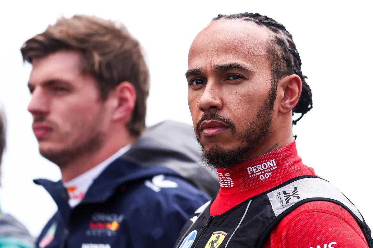 Max Verstappen onthult ware reden voor problemen Lewis Hamilton bij ...