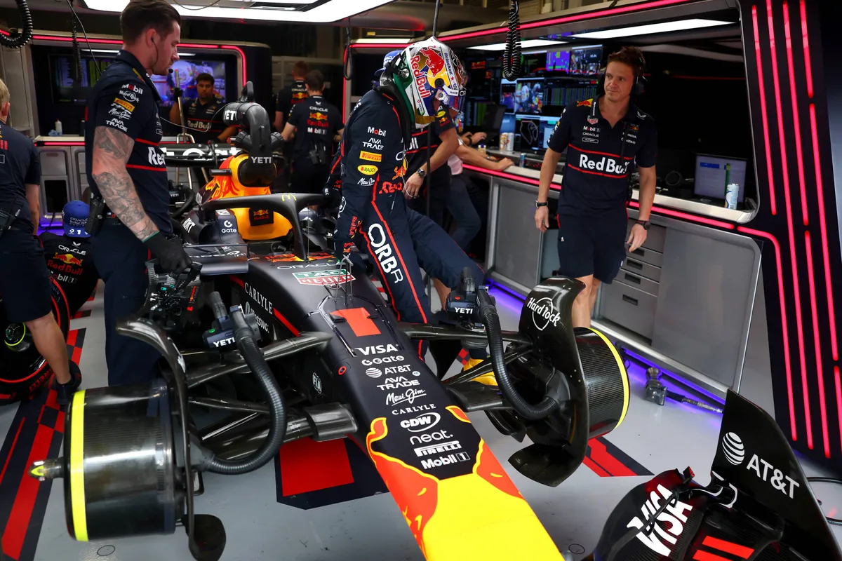 Max Verstappen-fans gaan los op Red Bull Racing na Q1-uitschakeling in ...