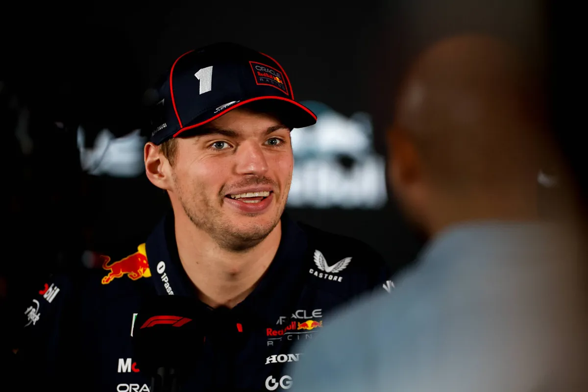 Max Verstappen pakt alsnog eerste plek na GP van Abu Dhabi | GP33