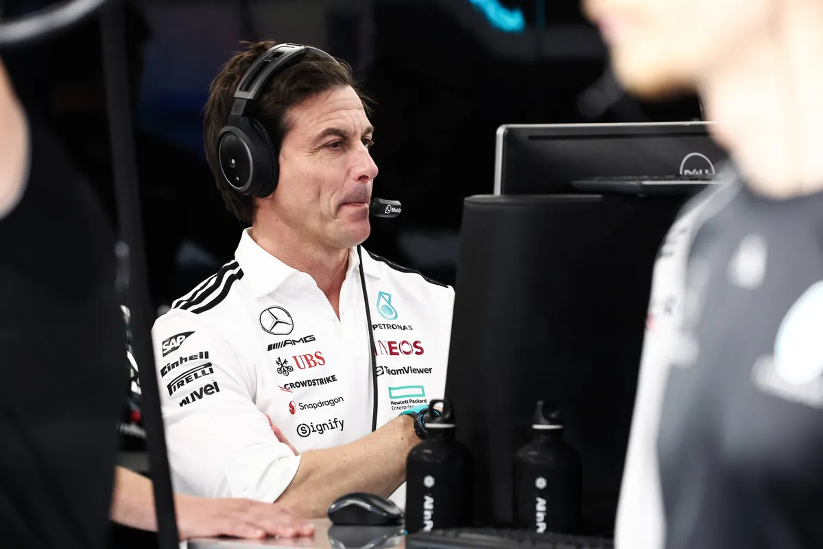 Toto Wolff heeft duidelijk bericht over 2026 Mercedes-auto | GP33